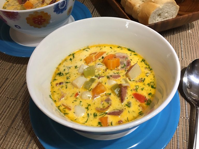 Club Foody | Bay Scallop Chowder Recipe • Tasty & Comforting! | Club Foody