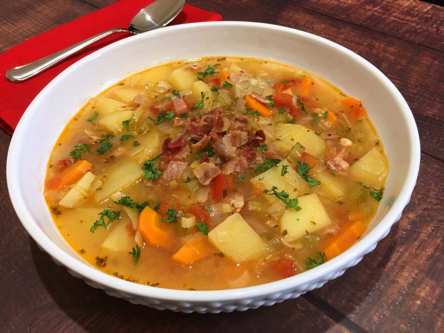 Club Foody | Kartoffelsuppe • German Potato Soup Recipe | Club Foody